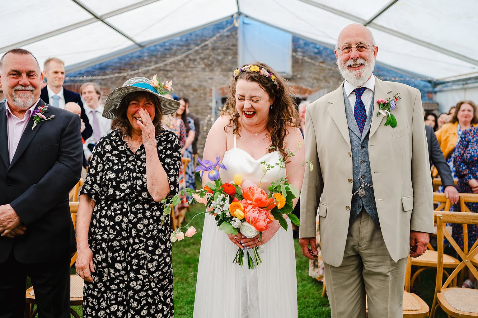 Wedding Social Media: 10 Creative Ways To Include Social Media In Your ...